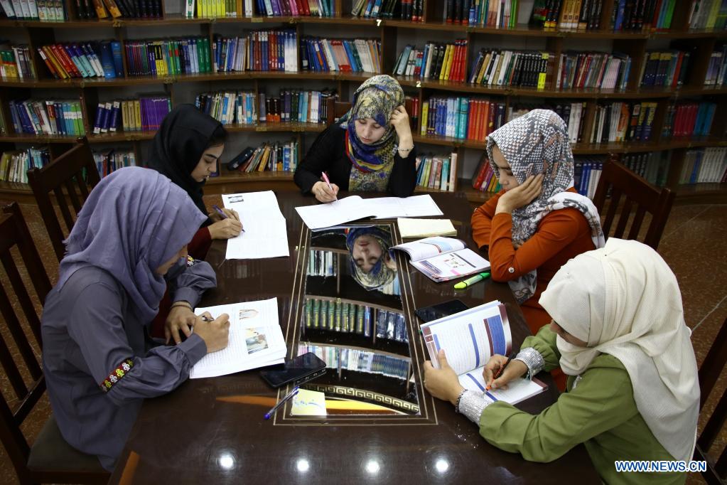 Students read books at library in Balkh Province, Afghanistan - Xinhua ...