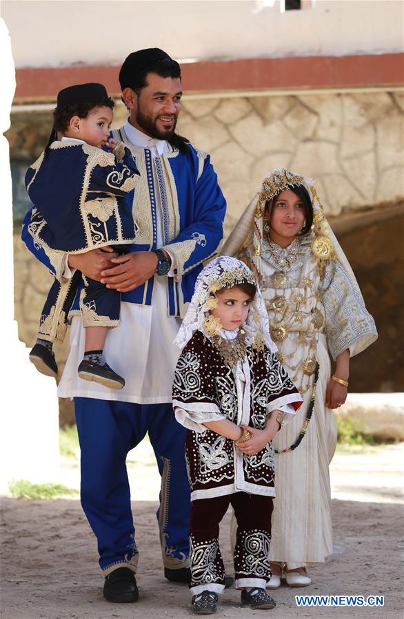 National Day Of Traditional Dress In Libya Middle East البراءة