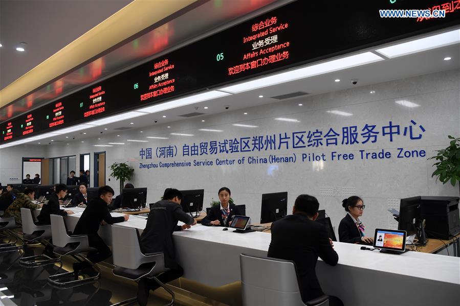 China takes free trade zones up to 11 - Xinhua | English.news.cn