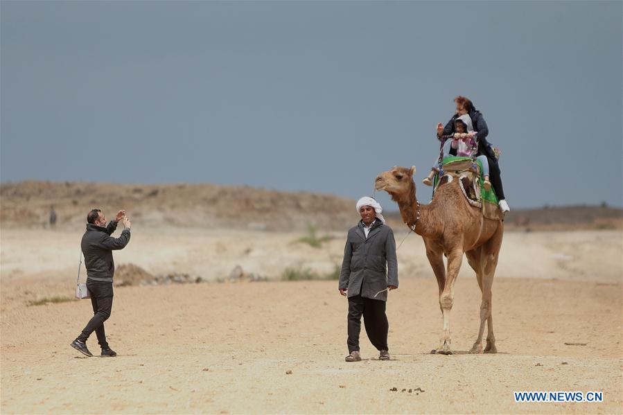 In pics: people's life in Qeshm Island, Iran - Xinhua | English.news.cn
