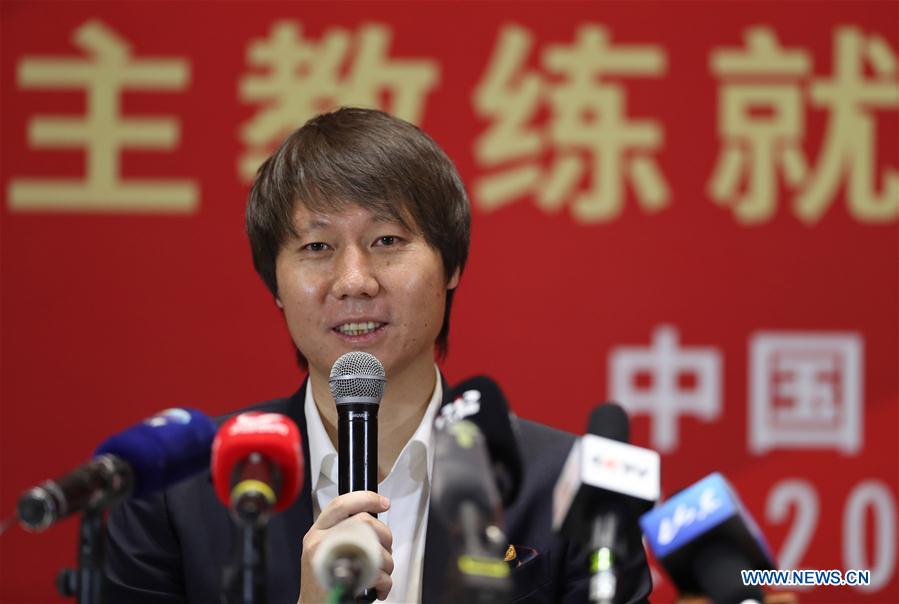 Chinese men's national football team head coach attends press ...