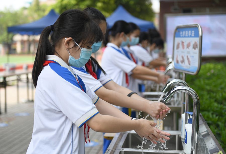 Rumor Buster: Is hand sanitizer better than soap and water? - Xinhua ...