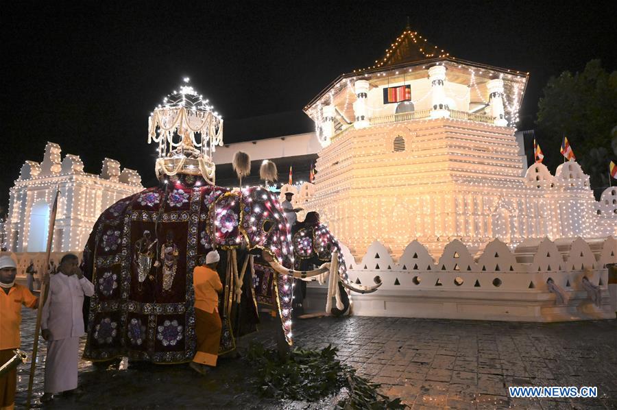 Temple Of The Tooth Perahera