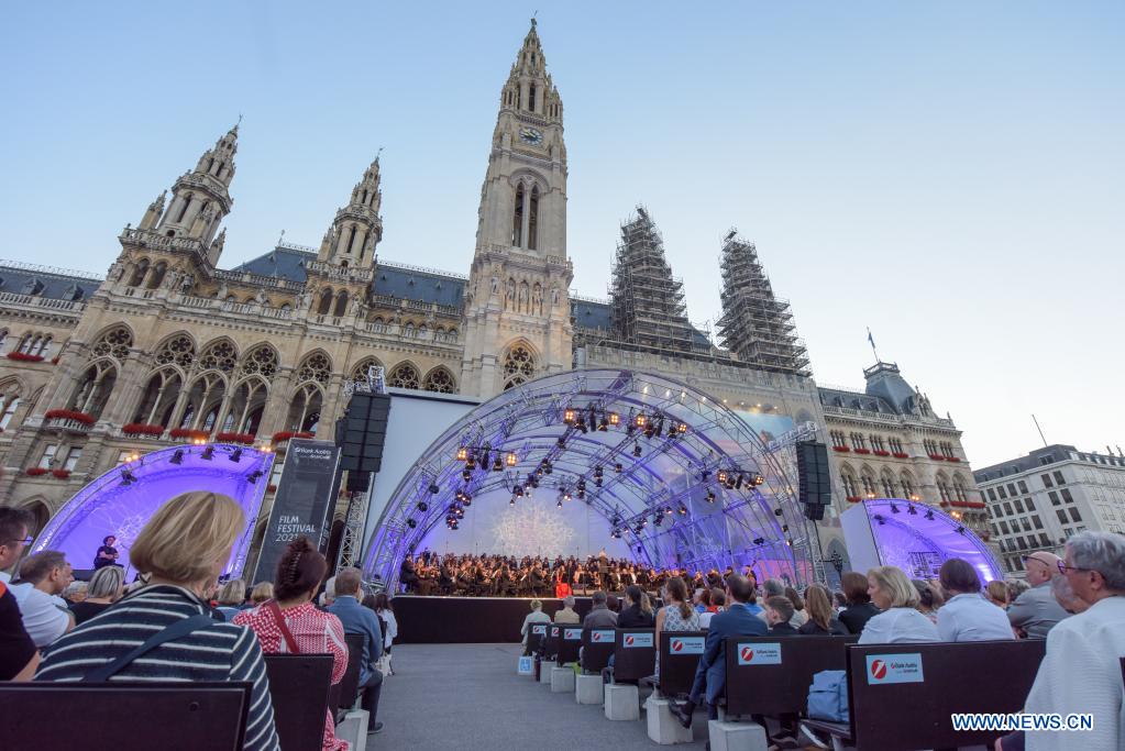 Rathausplatz Film Festival opens in Vienna, Austria - Xinhua | English ...