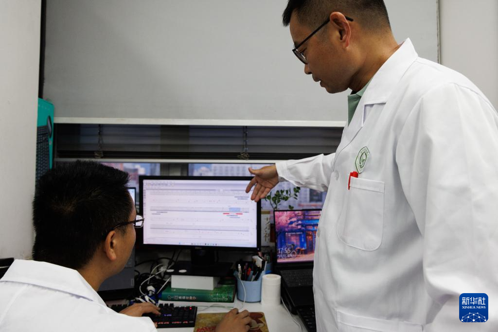我国科学家破解农作物花期按需抗冷机制-新华网