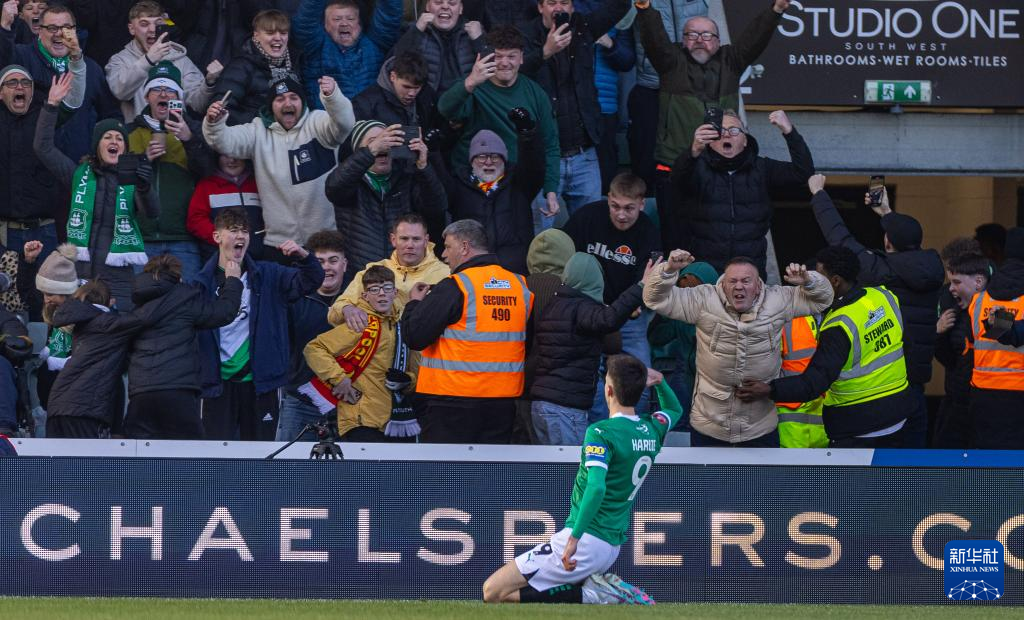 足球——英格兰足总杯：利物浦不敌普利茅斯-新华网