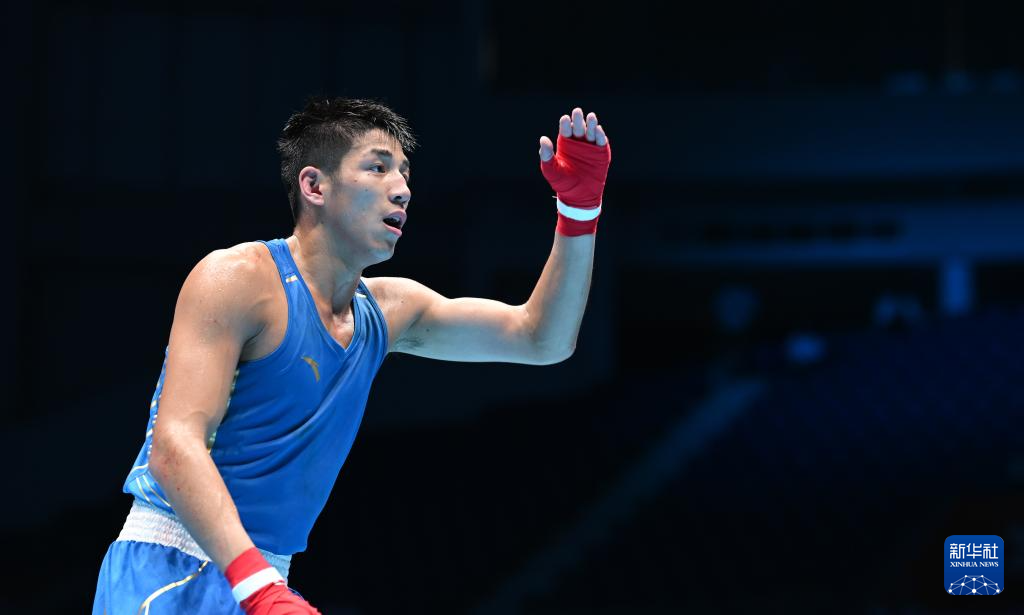 全运会｜拳击——男子71公斤级八分之一决赛：王培成晋级-新华网